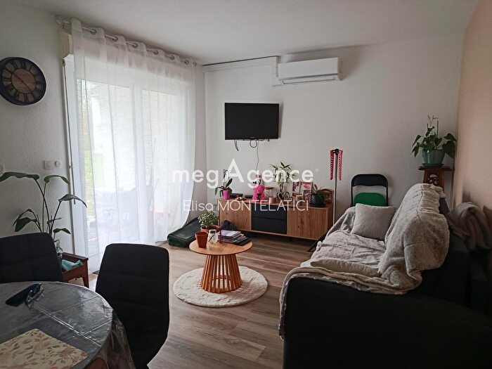 Appartement à vendre - Coutras - 2 pièces - 1 chambre