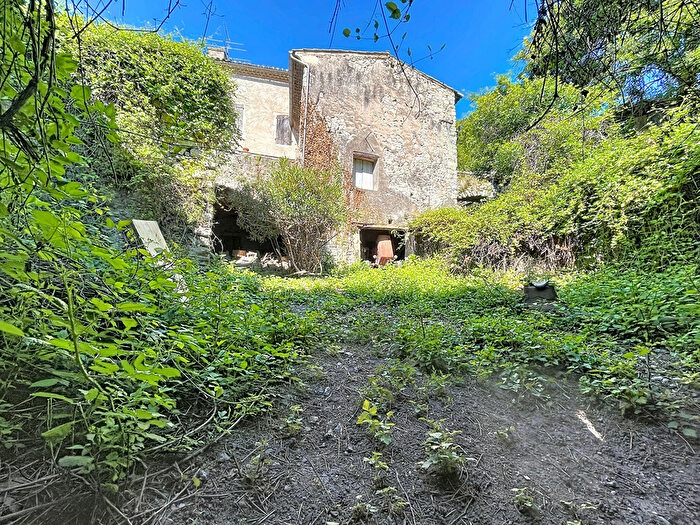Maison 7 pièces à Baix, à vendre