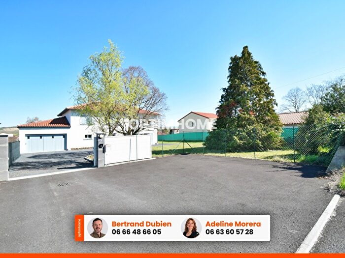 Maison à vendre - Billom - 8 pièces - 4 chambres