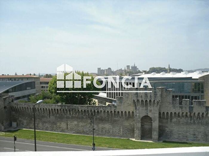 Appartement à louer - La Pionne-Zone dEchange, Avignon - 2 pièces - 1 chambre