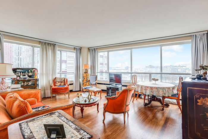 Paris 15ème, Dupleix, Motte Picquet : Appartement 3 pièces à vendre
