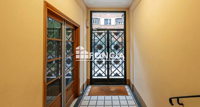 Appartement 5 pièces à Paris 19ème, Danube, à vendre