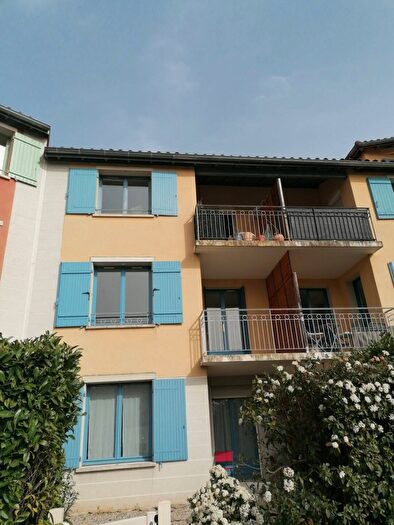 Appartement à louer - Chazay-dAzergues - 2 pièces - 1 chambre