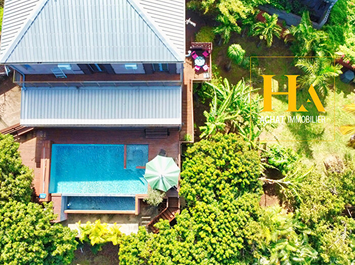 Maison à vendre - Les Avirons, Centre-ville, Bois de Nèfles, Le Ruisseau - 6 pièces - 5 chambres