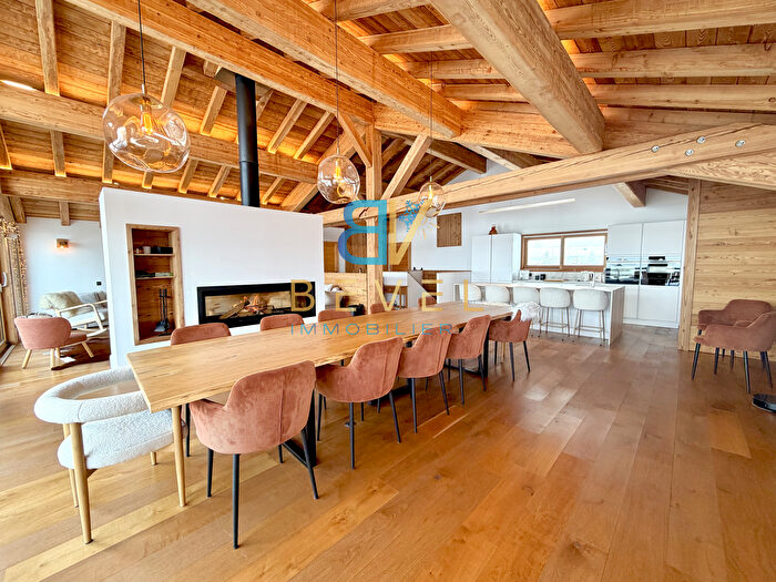 Maison à vendre - Villarembert - 12 pièces - 10 chambres