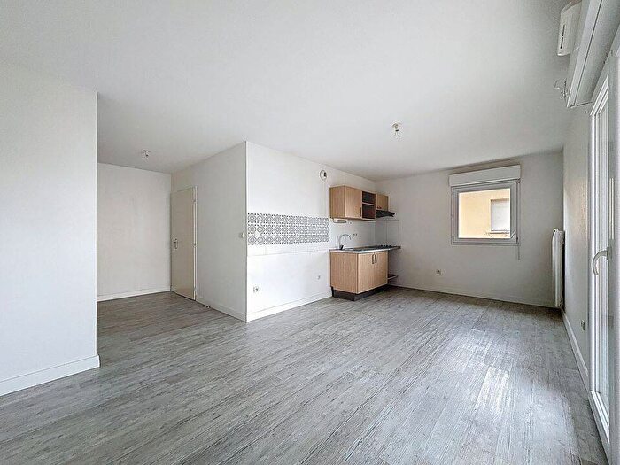 Belbeze, Tournefeuille : Appartement 3 pièces à louer