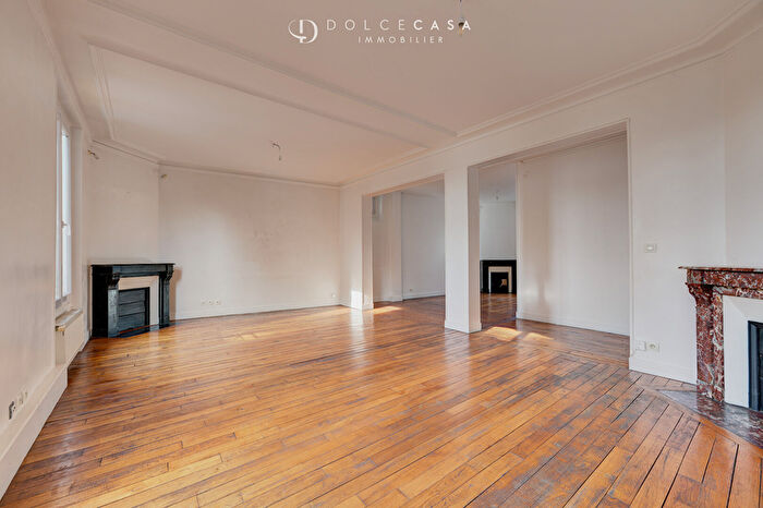 Appartement à vendre - Fontenay-sous-Bois, Centre-ville - 5 pièces - 3 chambres