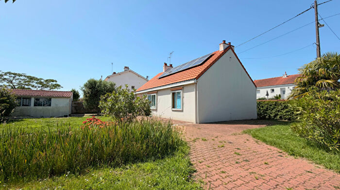 Maison 3 pièces à vendre à Saint-Sébastien-sur-Loire, Est