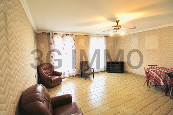 Maison à vendre - Bédarieux - 8 pièces - 6 chambres