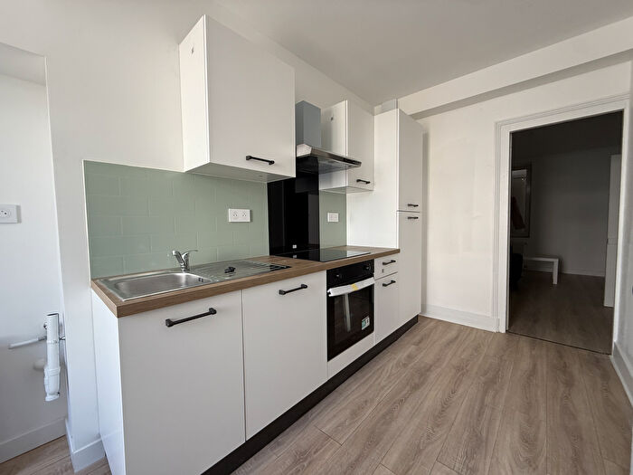 Vierzon, Villages : Appartement 2 pièces à louer