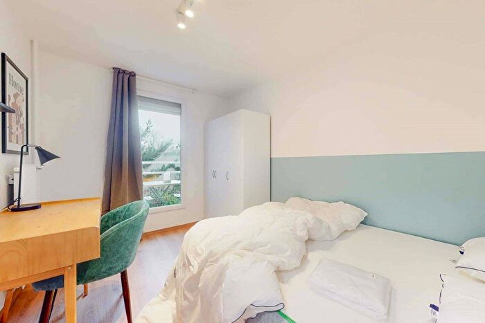 Appartement 1 pièce à Parc-La Boule- Champs Pierreux, Nanterre, à louer