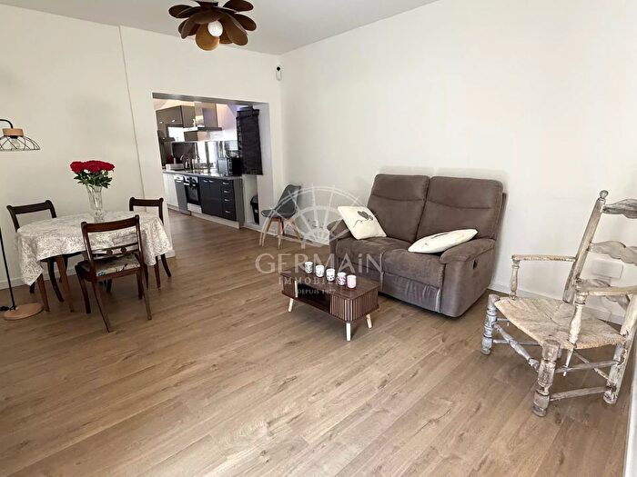 Appartement à LIsle-sur-la-Sorgue, Centre-ville, à vendre