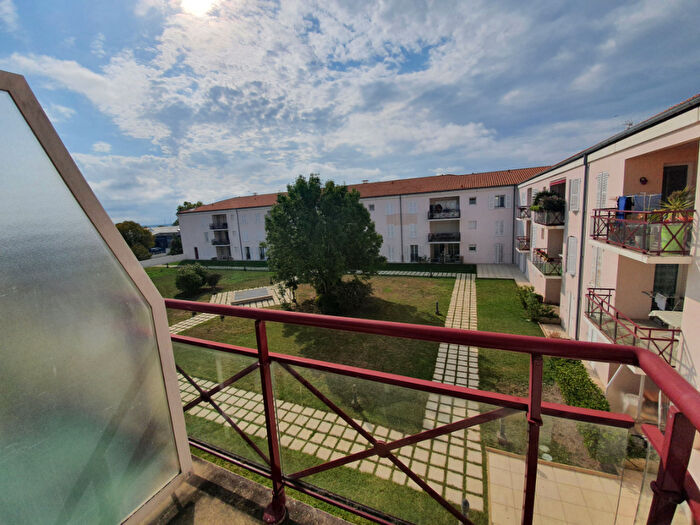 Rochefort, Centre-ville : Appartement 3 pièces à vendre