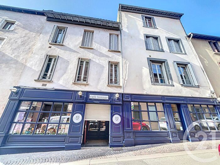 Maison à vendre - Riom, Centre-ville - 10 pièces - 5 chambres