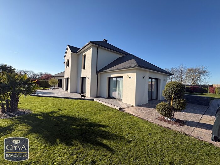 Maison à vendre - Saint-Ouen-des-Besaces - 9 pièces - 6 chambres