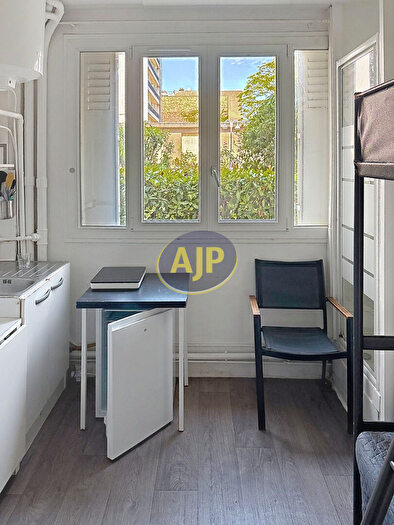 Appartement 1 pièce à Paris 14ème, Pernety, à vendre
