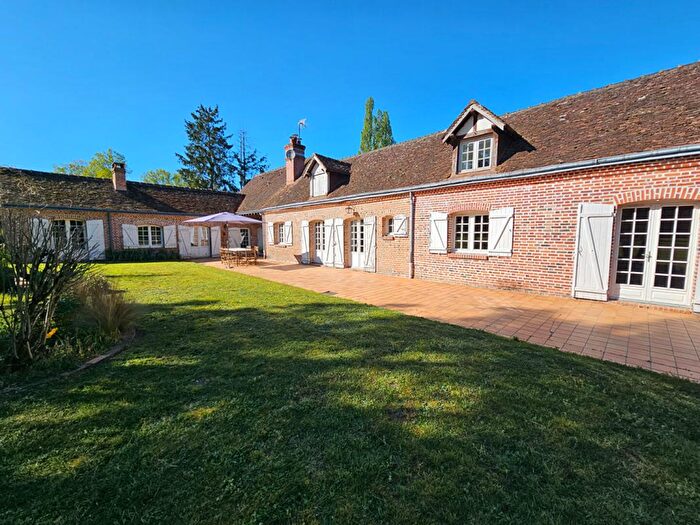 Maison à vendre - Marcilly-en-Villette - 13 pièces - 6 chambres