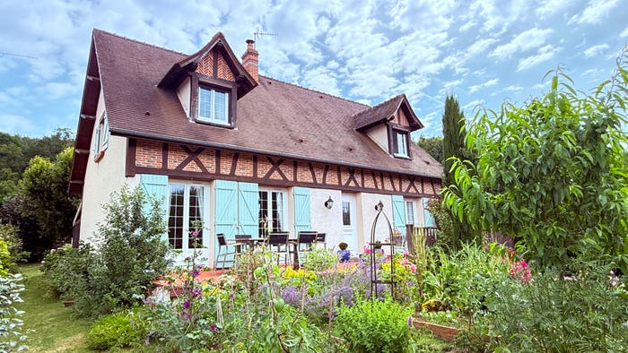 Maison 8 pièces à postalCode, à vendre