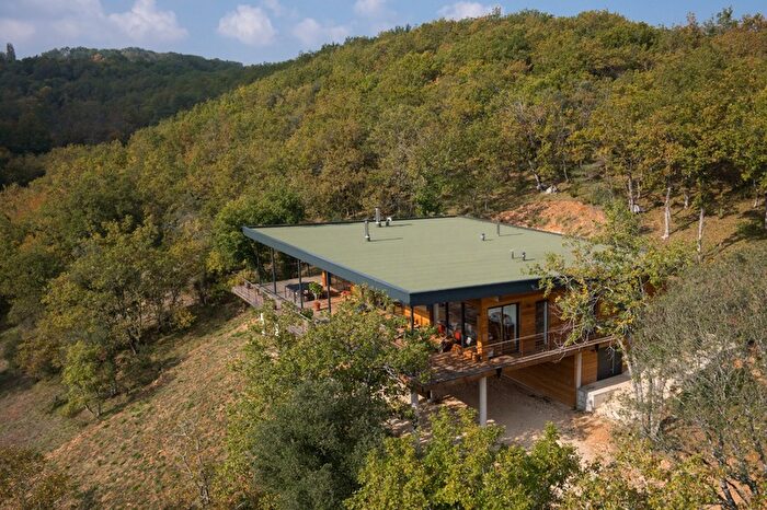 Maison à vendre - Sergeac - 4 pièces - 2 chambres