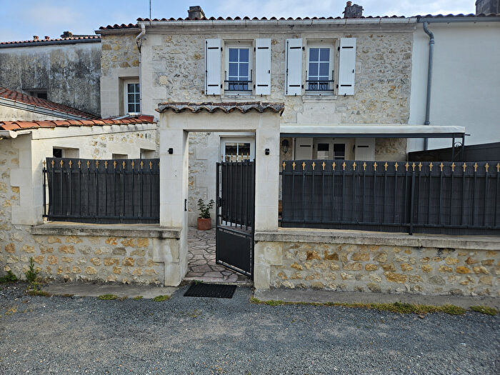 Saint-Porchaire - Maison 4 pièces à vendre