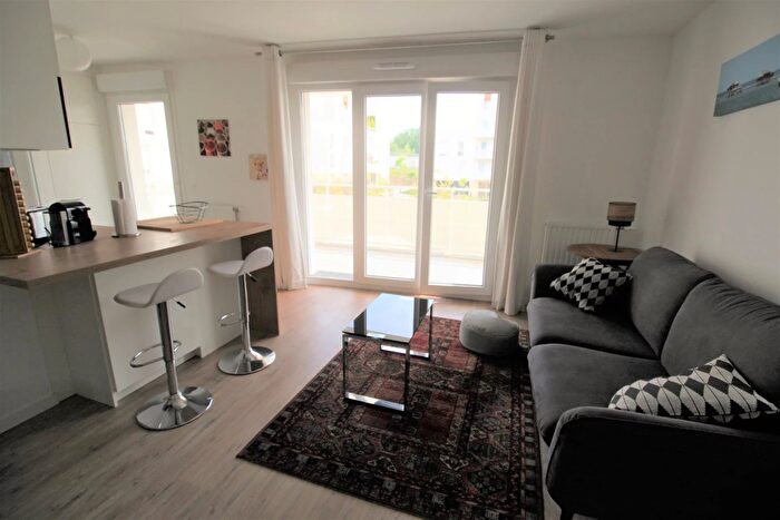 Appartement à louer - Bruges, Ausone, La Hutte, Le Grand Darnal - 2 pièces - 1 chambre