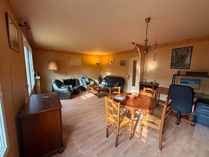 Appartement 3 pièces à Montesson, Centre-ville, à vendre