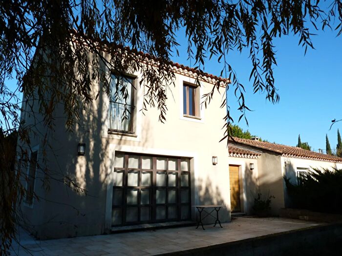 Maison à vendre - Tarascon, Saint-Gabriel, Route dAvignon, Route de Boulbon - 5 pièces - 3 chambres