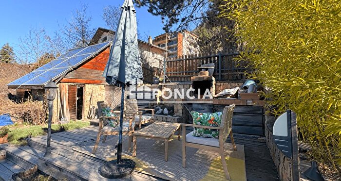 Maison 6 pièces à Briançon, Centre-ville, Vieille-ville, Vauban, à vendre