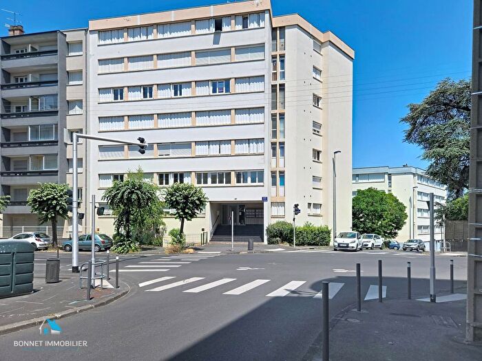 Clermont-Ferrand, Oradou : Appartement 3 pièces à vendre