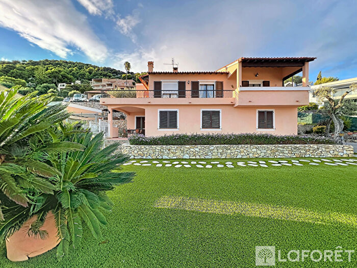 Roquebrune-Cap-Martin, Chemin du Vallonet, Val de Gorbio, Pinella : Maison 6 pièces à vendre