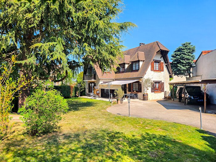 Maison à vendre - Villebon-sur-Yvette - 7 pièces - 3 chambres