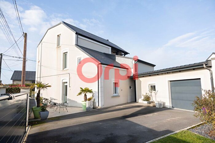 Maison 6 pièces à vendre à Péronne