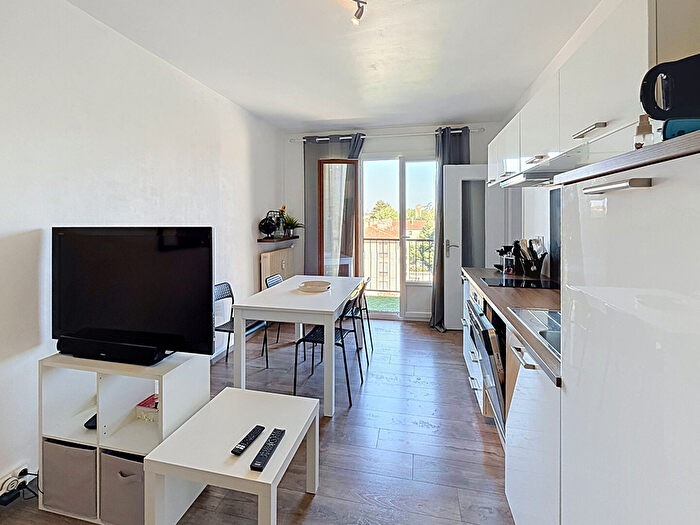 Appartement 2 pièces à louer - Aix-en-Provence, Pont de l'Arc