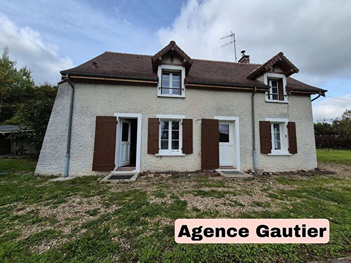 Maison à louer - Villeneuve-Saint-Denis - 5 pièces - 3 chambres