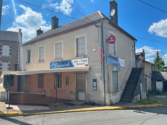 Maison 8 pièces à vendre - Parassy