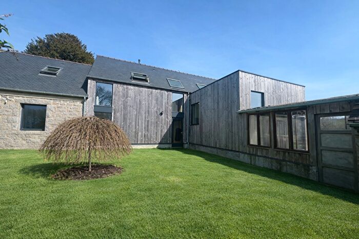 Maison à vendre - Louargat - 4 pièces - 3 chambres