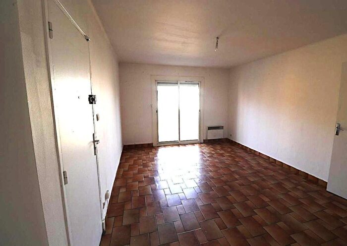 Appartement à vendre - Perpignan, Moyen-Vernet - 3 pièces - 2 chambres