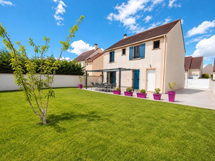 Maison 5 pièces à vendre à Meaux, Grosse Pierre, Croix Saint-Loup, Corniche