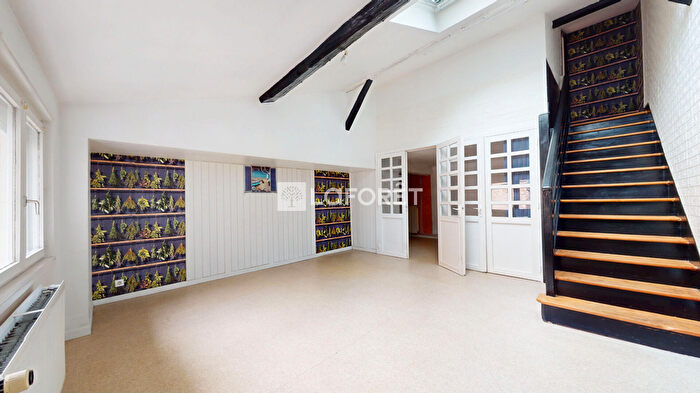 Appartement 4 pièces à Villefranche-sur-Saône, Ouest, à louer