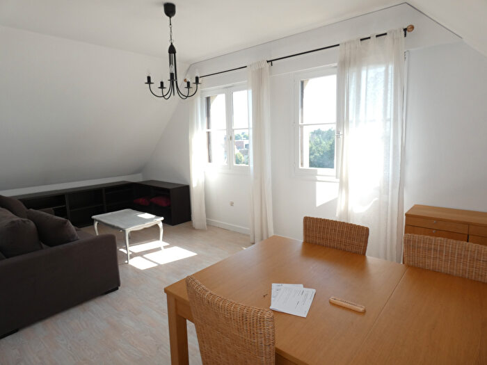 Appartement 2 pièces à louer à Molay