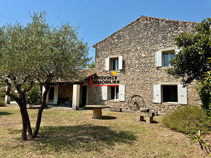 Maison 8 pièces à vendre à Saint-Paul-Trois-Châteaux