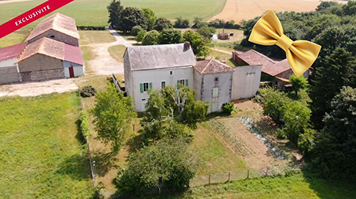 Maison à vendre - Saint-Gaudent - 6 pièces - 4 chambres