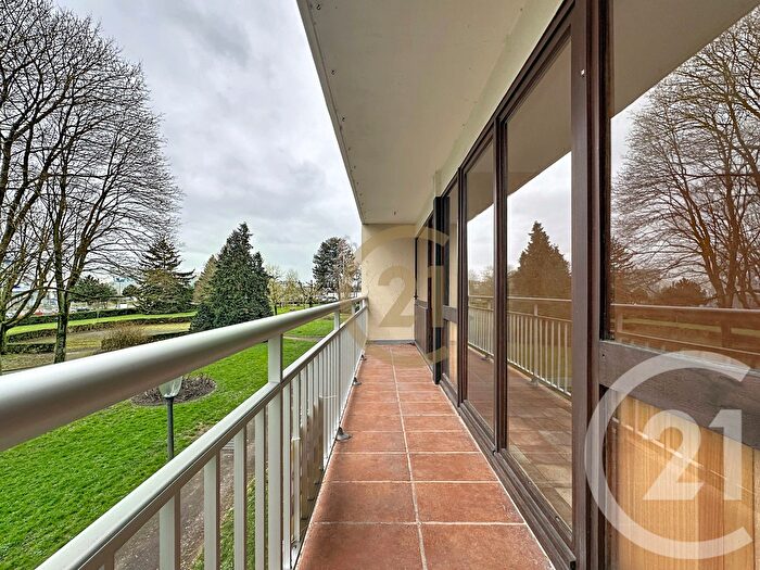 Appartement à vendre - Vélizy-Villacoublay, Le Village - 4 pièces - 3 chambres