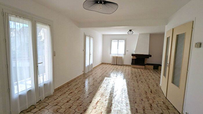 Maison à louer - Bourges - 5 pièces - 4 chambres