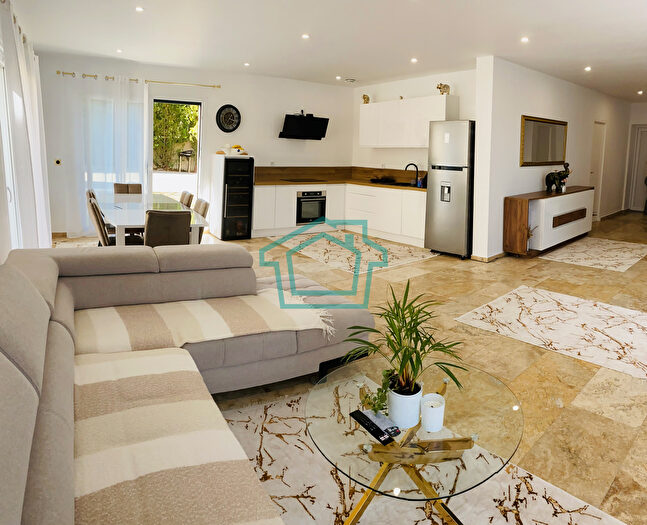 Maison 6 pièces à vendre - Montfort-l'Amaury