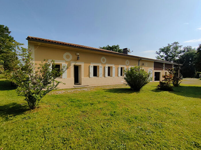 Appartement à louer - Cavignac - 3 pièces - 2 chambres