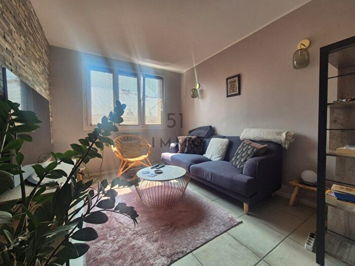 Appartement 4 pièces à Bagneux, Centre-ville, à vendre