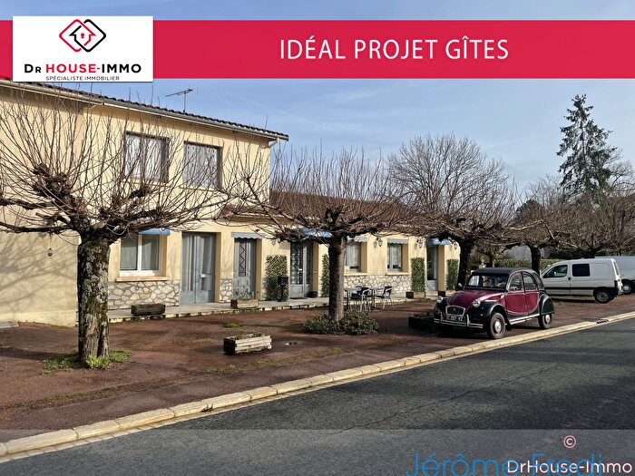 Saint-Romain : Maison 14 pièces à vendre