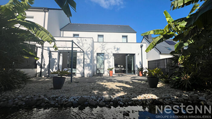 Maison à vendre - Plougoumelen - 5 pièces - 4 chambres