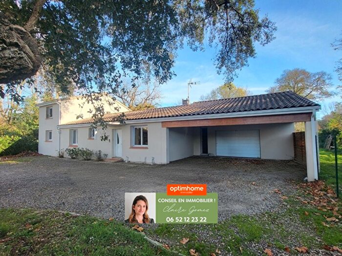 Maison à vendre - Menville - 5 pièces - 4 chambres